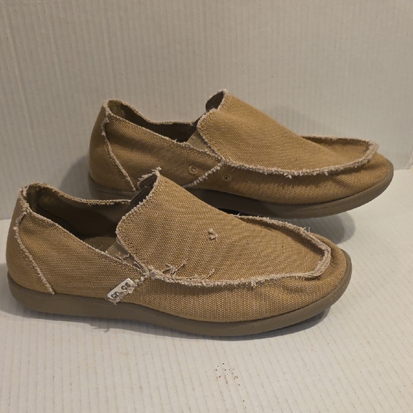 CROCS | Shoes | Crocs Mens Tan Loafers Size 2 | Poshmark